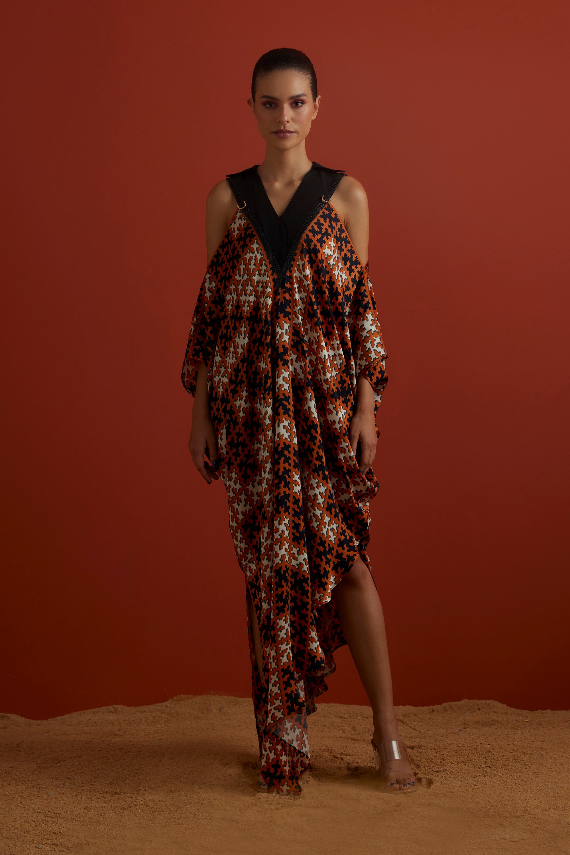 Buy Sayuri Print Glamorous Party Dresses for Women Online – Kamaali Pret